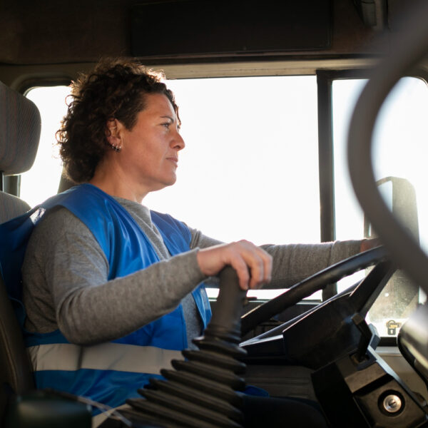California CDL License Requirements Guide for New Drivers - Certified ...